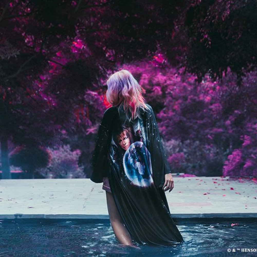 Iso Blackmilk Labyrinth Velvet Kimono - Gem